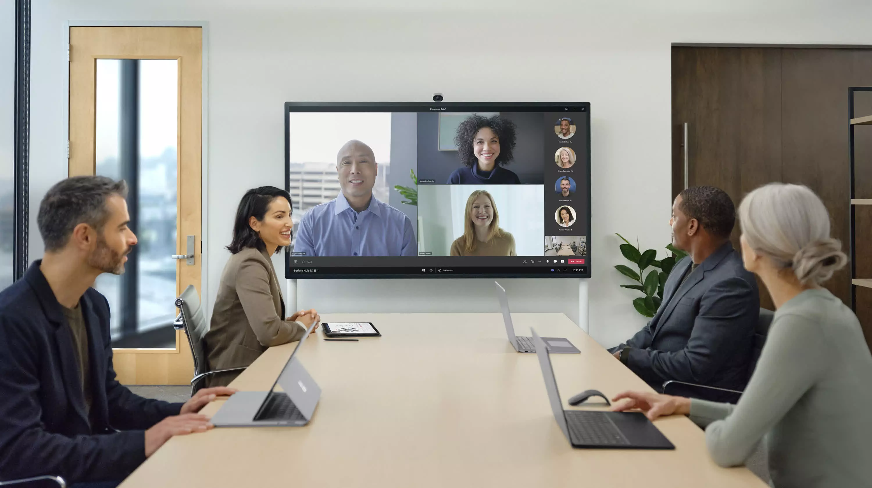 Microsoft, Surface Hub 2 및 Surface Hub 2S를 위한 최초의 AI 기반 웹캠 출시 1395_1