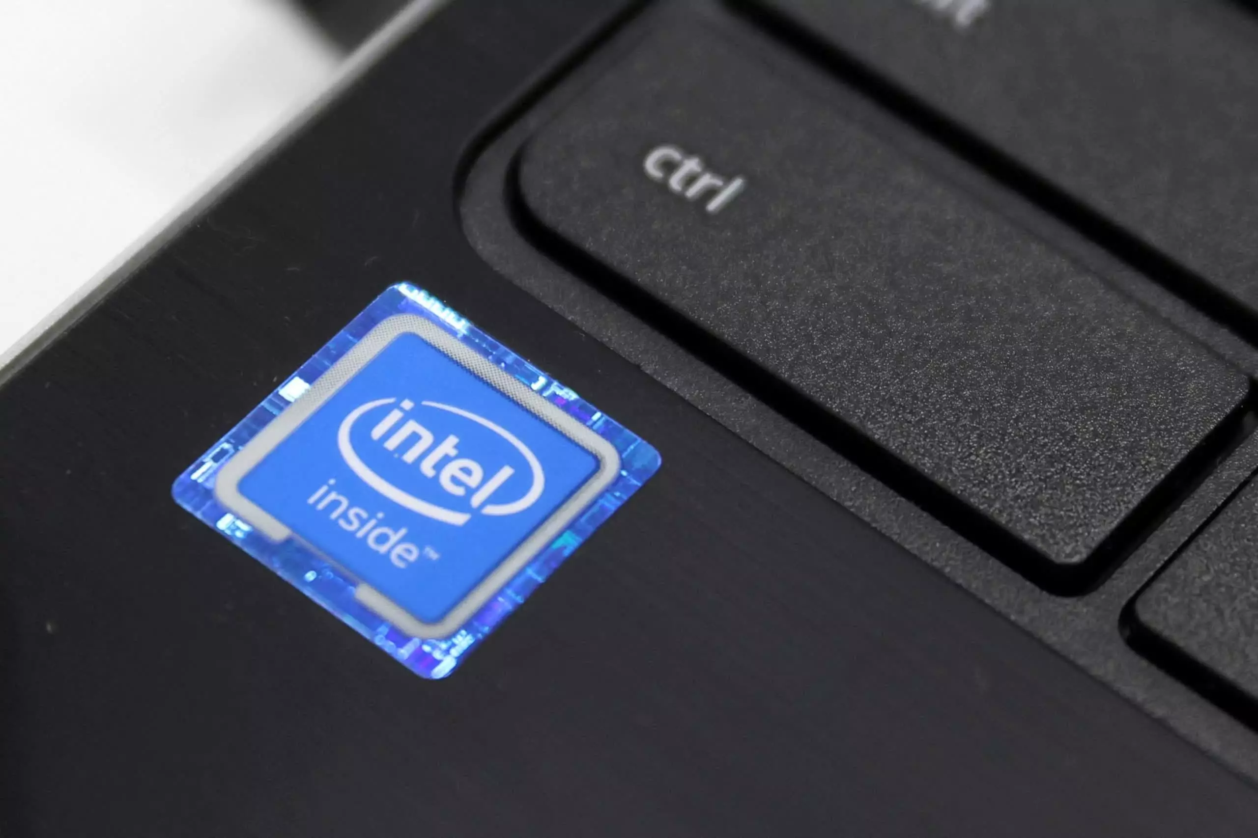 Perdeu seu adesivo Intel Inside? Obtenha um novo gratuitamente