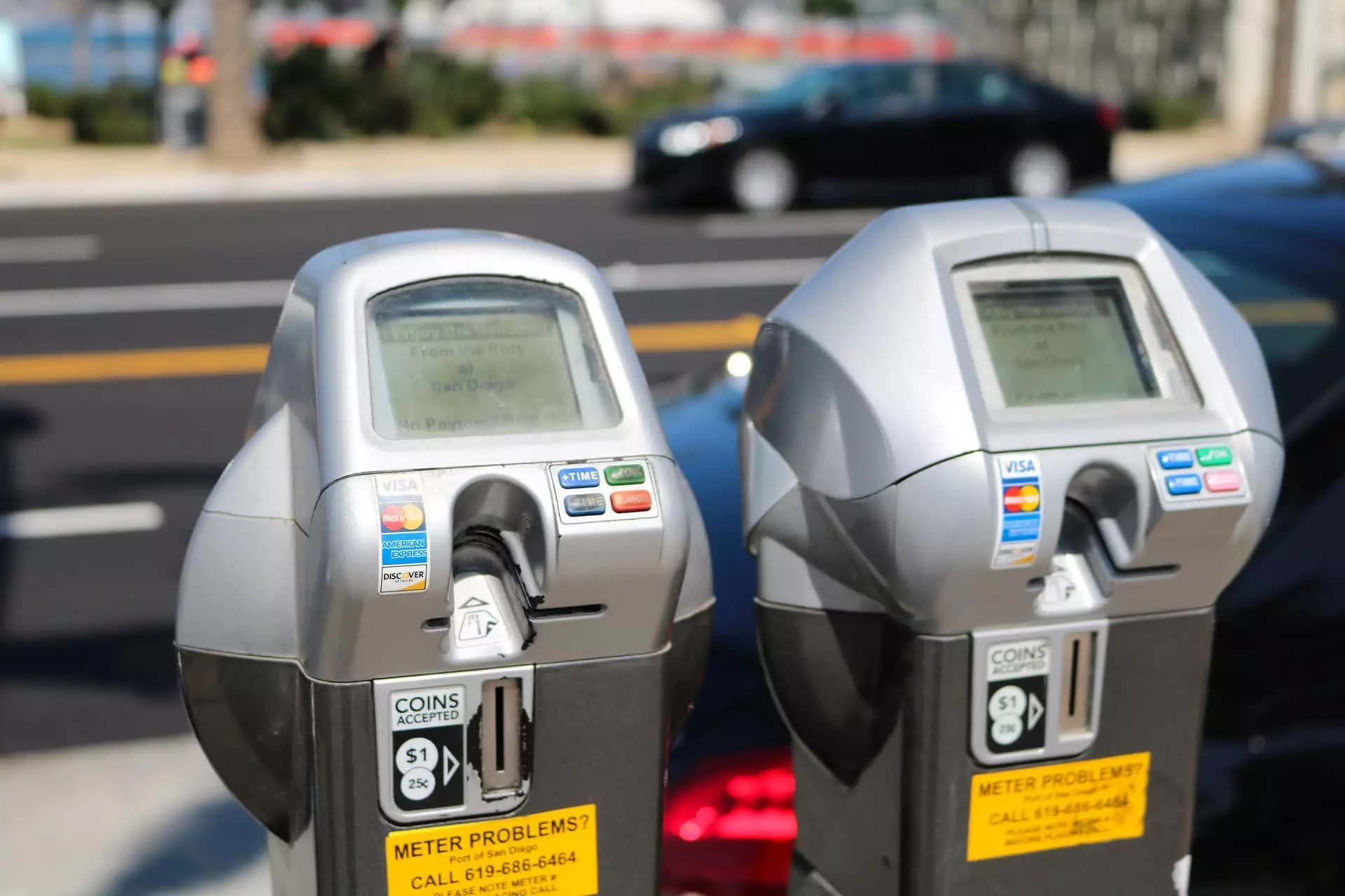 Oplichters plaatsen QR-codes op parkeermeters om betalingsgegevens te stelen