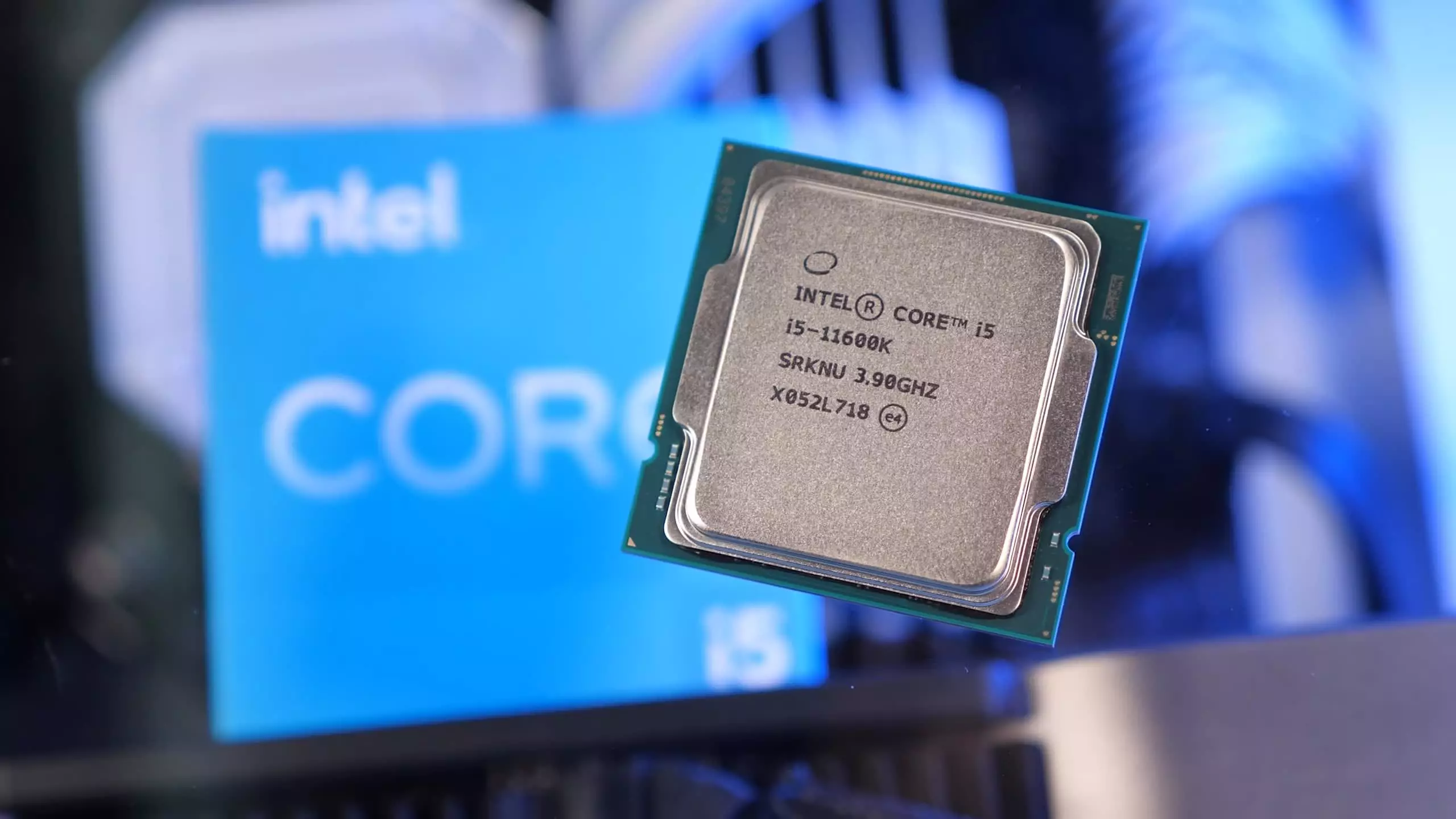 Intel Core i5-11600K vs. AMD Ryzen 5 5600 vs. Core i5-10600K