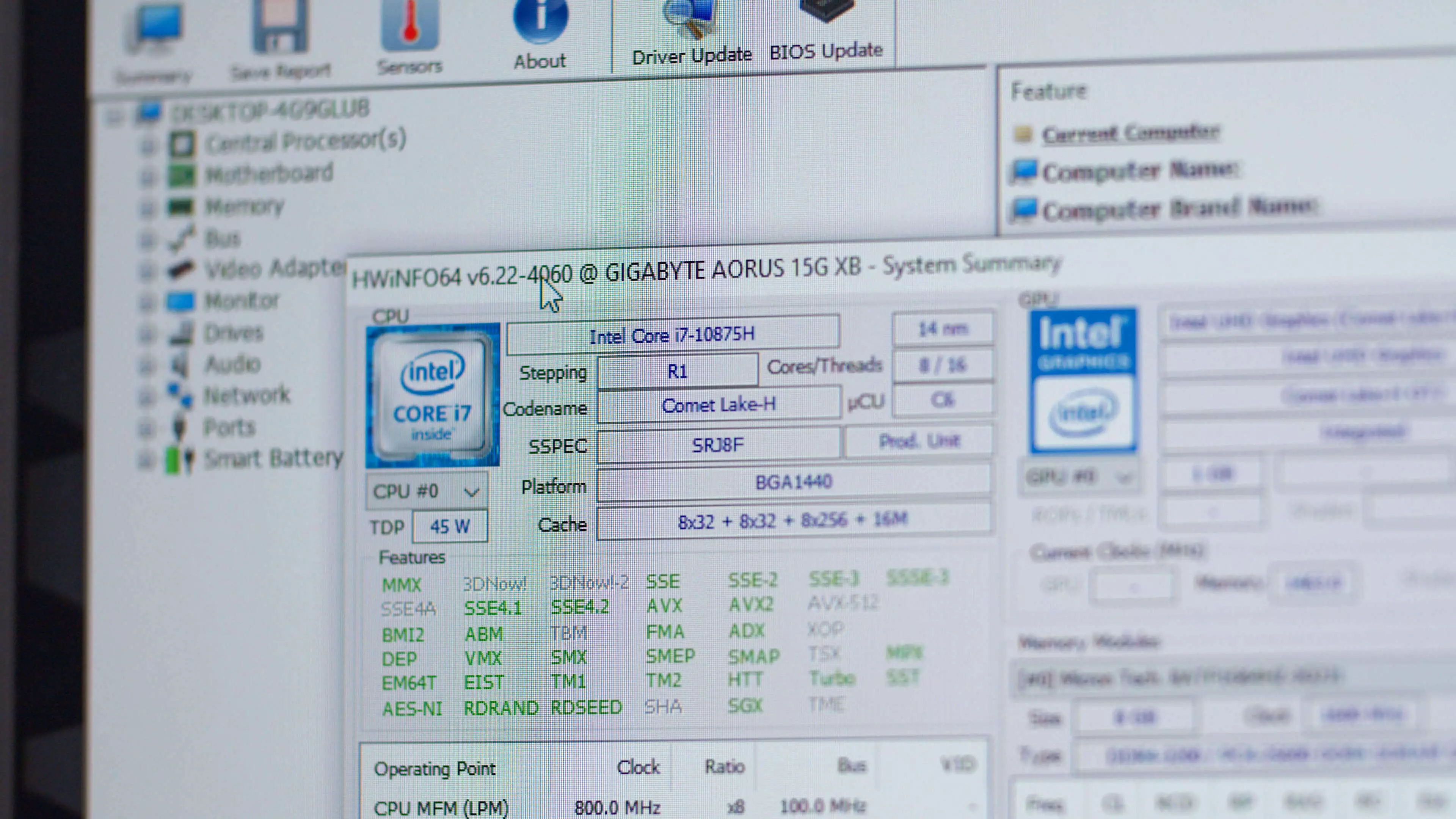 Dib u eegista Intel Core i7-10875H: 8 Koore, 16 Xargaha Laabtoobyada