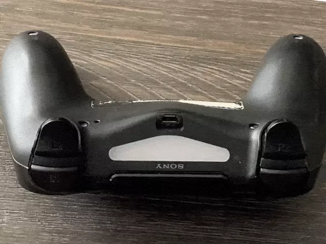 Używanie kontrolera PlayStation 4 z komputerem PC 2634_1