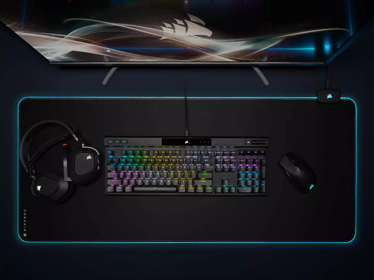 Kiiboodhka Corsair ee la cusboonaysiiyay ee K70 RGB Pro waxa uu leeyahay 8,000 Hz cod bixin ah, fiilada USB-C ee la go'i karo