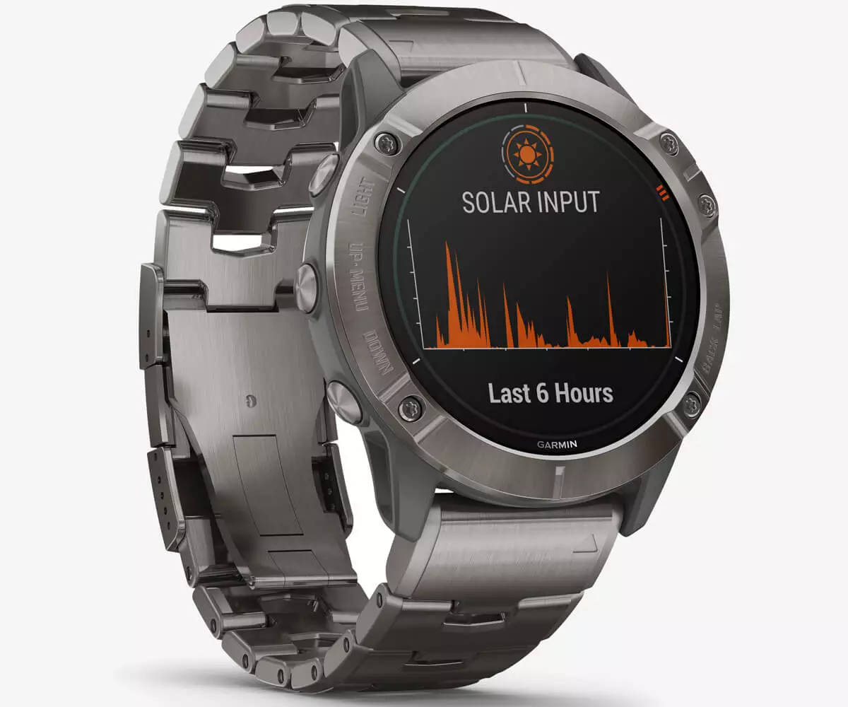 Garmin dia manambara ny Fenix 6 Series GPS smartwatch miaraka amin'ny famandrihana masoandro 27976_1