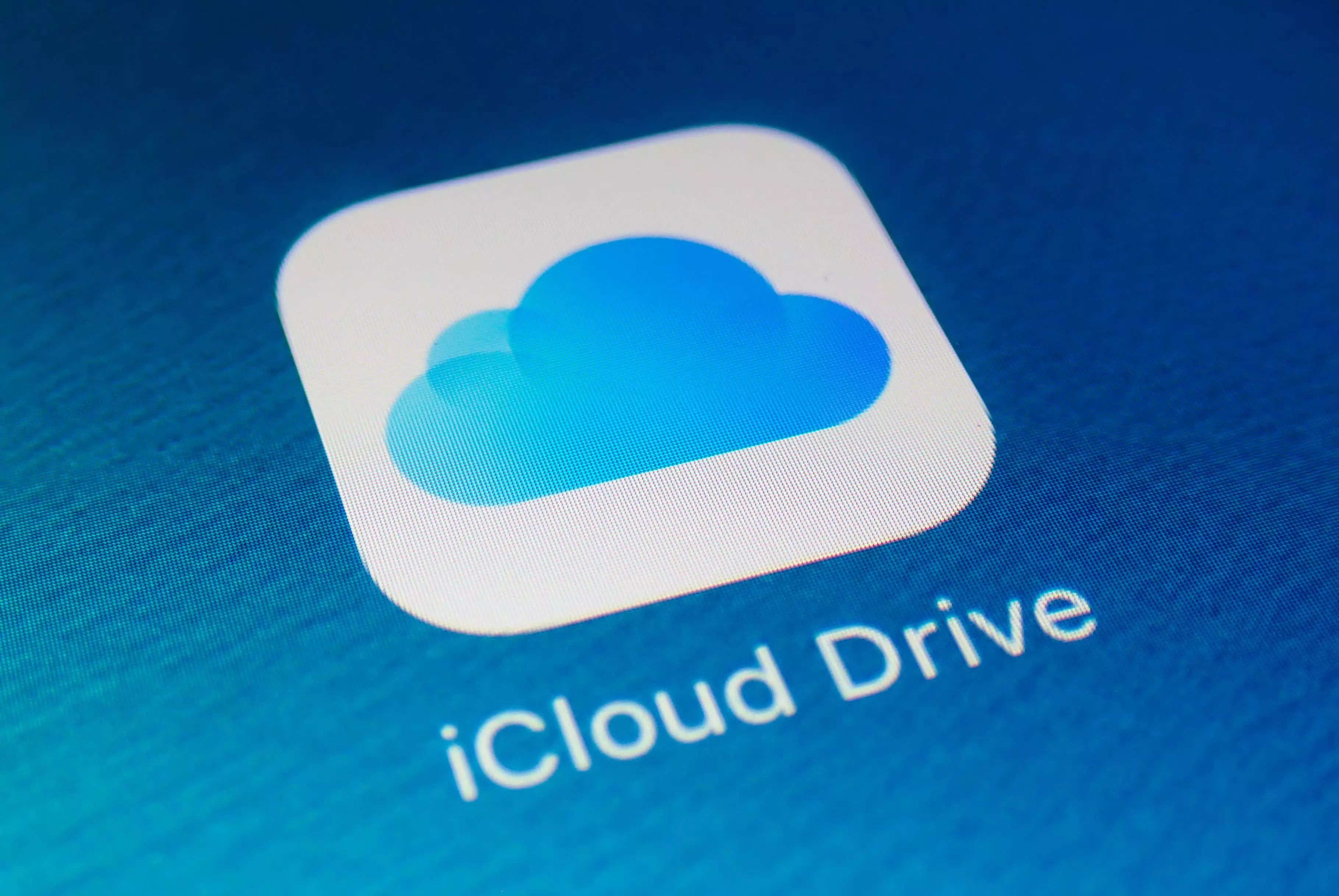 一部のiCloudユーザーは、Appleが1480万ドルで集団訴訟を解決した後に支払いを受け取る