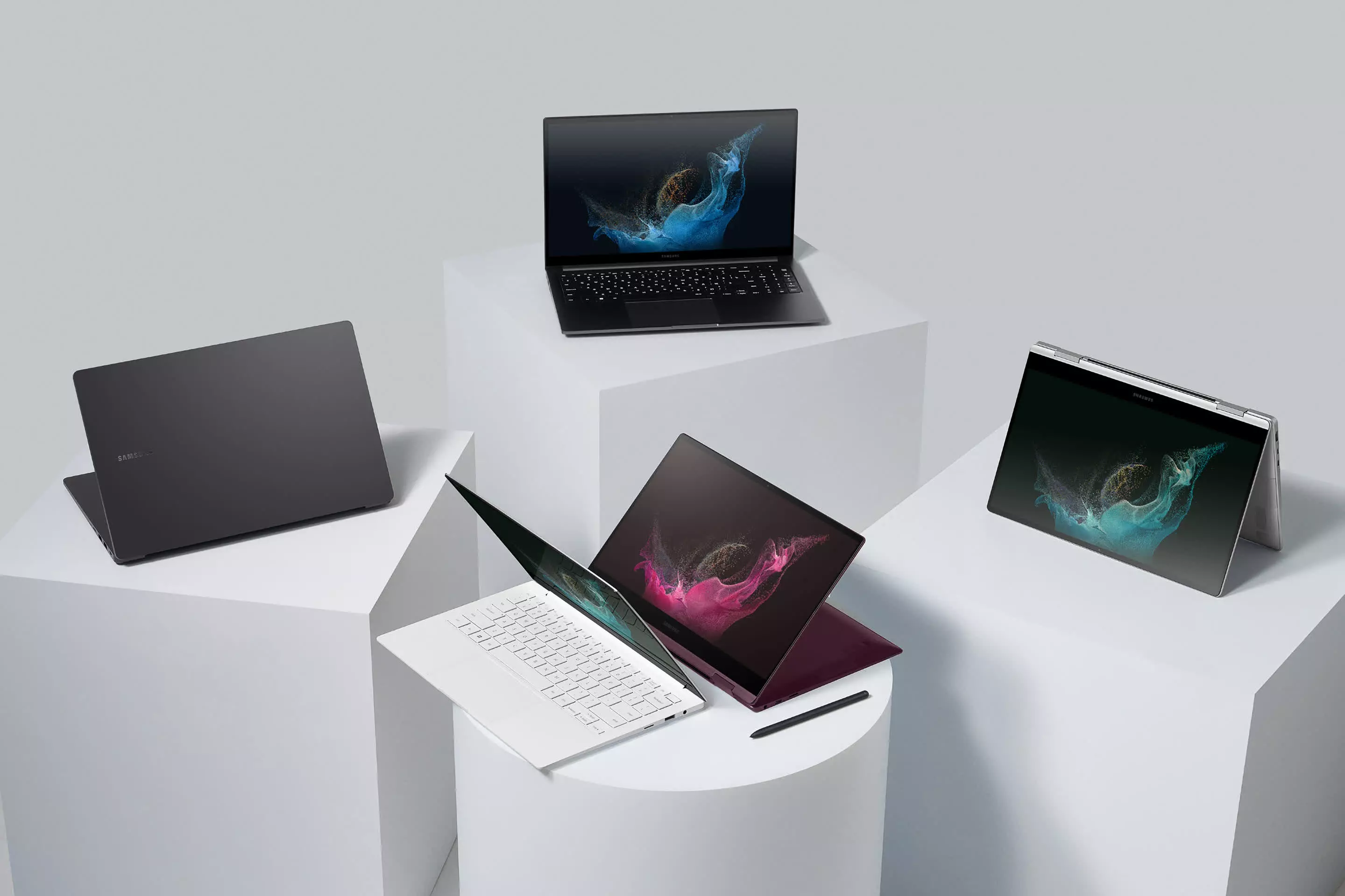 Samsung သည် Alder Lake စွမ်းအင်သုံး လက်ပ်တော့များ၏ Galaxy Book2 စီးရီးကို မိတ်ဆက်ခဲ့သည်။