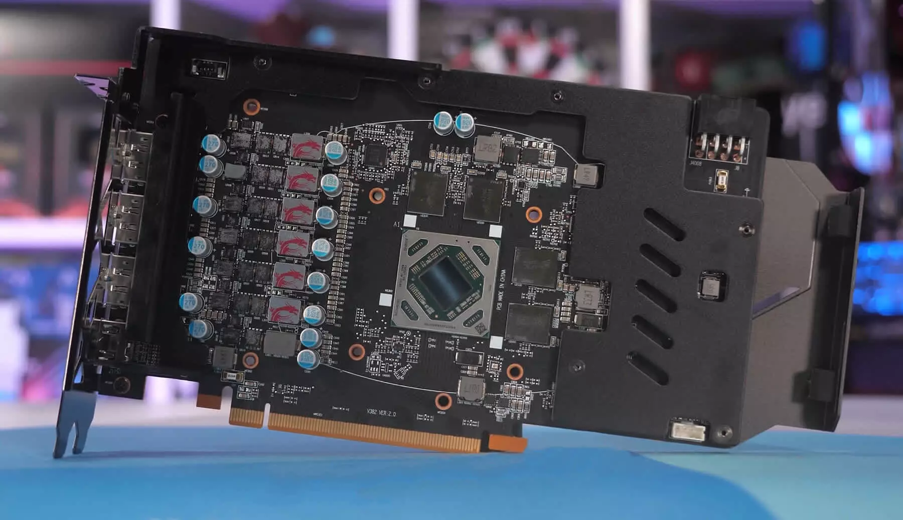 Prawf Lled Band PCI Express: PCIe 4.0 vs PCIe 3.0 Perfformiad Hapchwarae a Chlustogau Cof VRAM Cyfyngedig 411_29