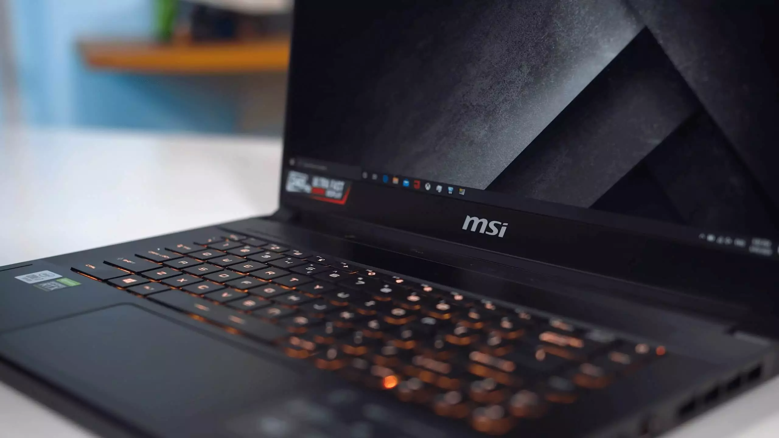 Masaüstü GeForce və Laptop GeForce: Oyun Performansı Müqayisə edildi 4851_24