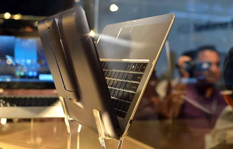 Asus i Computex 2014: Vaʻai muamua ile Transformer Book V, Zenbook NX500, T300 Chi ma sili atu 52314_1