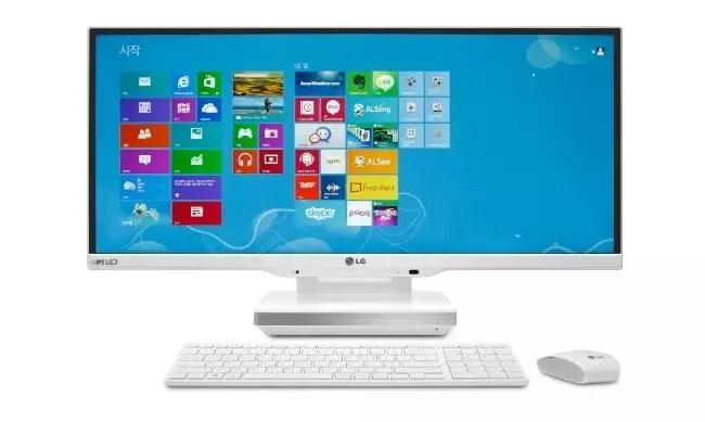 LG e shebana le batho ba bangata ba sebelisang PC e ncha ea UltraWide all-in-one 52712_1