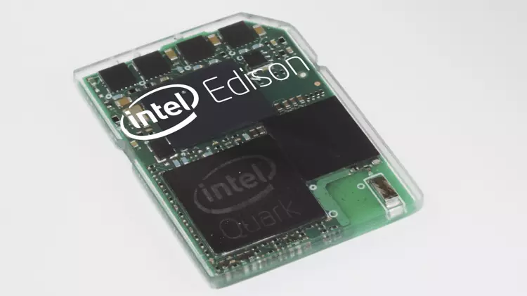 La portebla puŝo de Intel: inteligenta horloĝo, mini-komputilo 