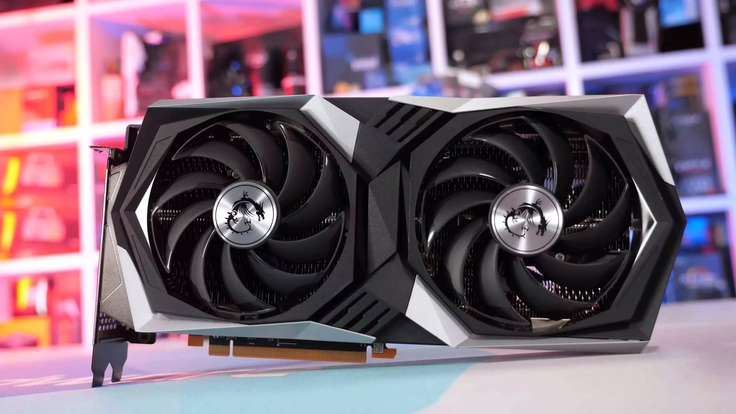 AMD Radeon RX 6600 XT Review 554_5