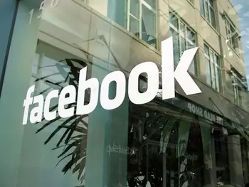 Facebookek urriaren 15ean ezabatuko ditu EBko aurpegi-ezagutzarako datuak 56845_1