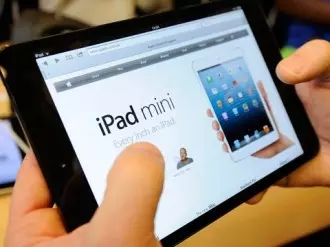 Злодзеі скралі 3600 міні iPad з міжнароднага аэрапорта імя Джона Кеннедзі 57024_1