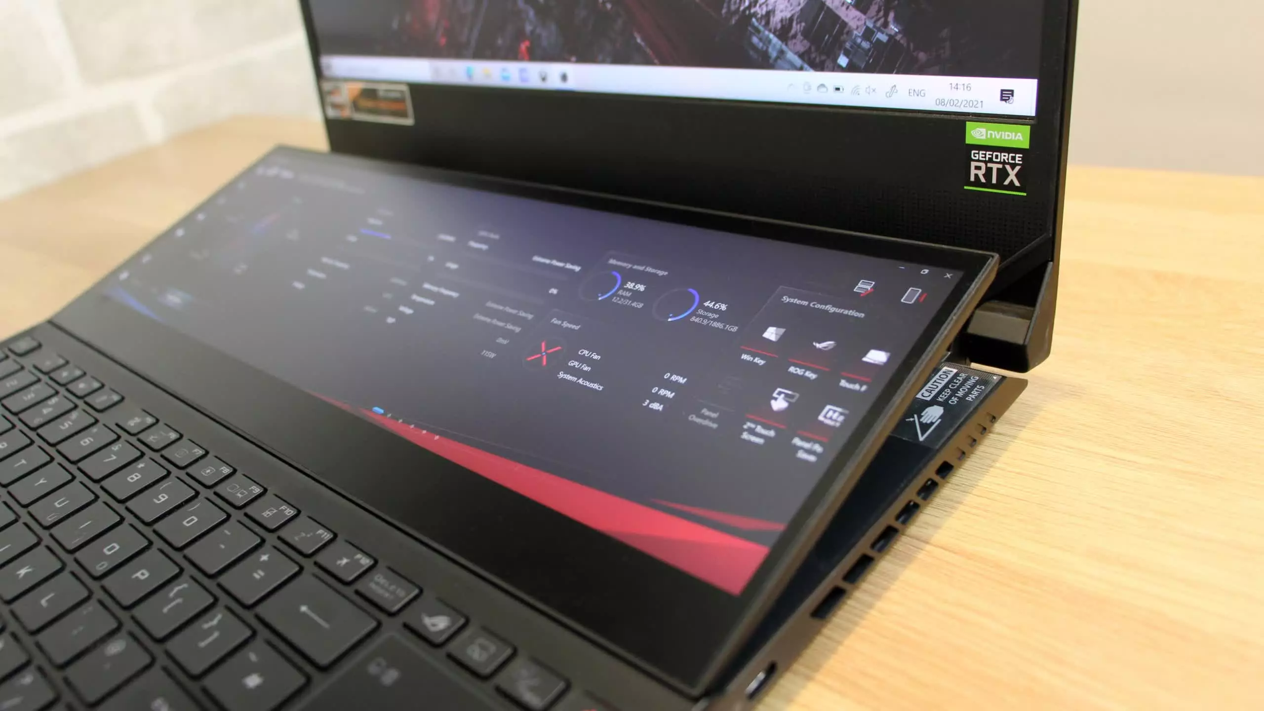 Asus ROG Zephyrus Duo SE GX551 Review 583_5