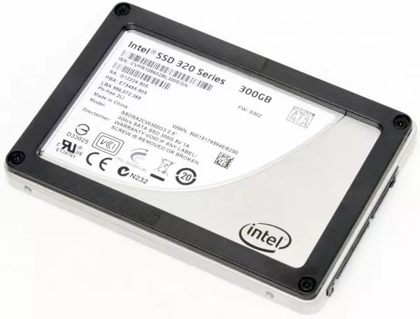 Intel na-ekwupụta SSD ọgbọ nke atọ: 320 Series 61945_1