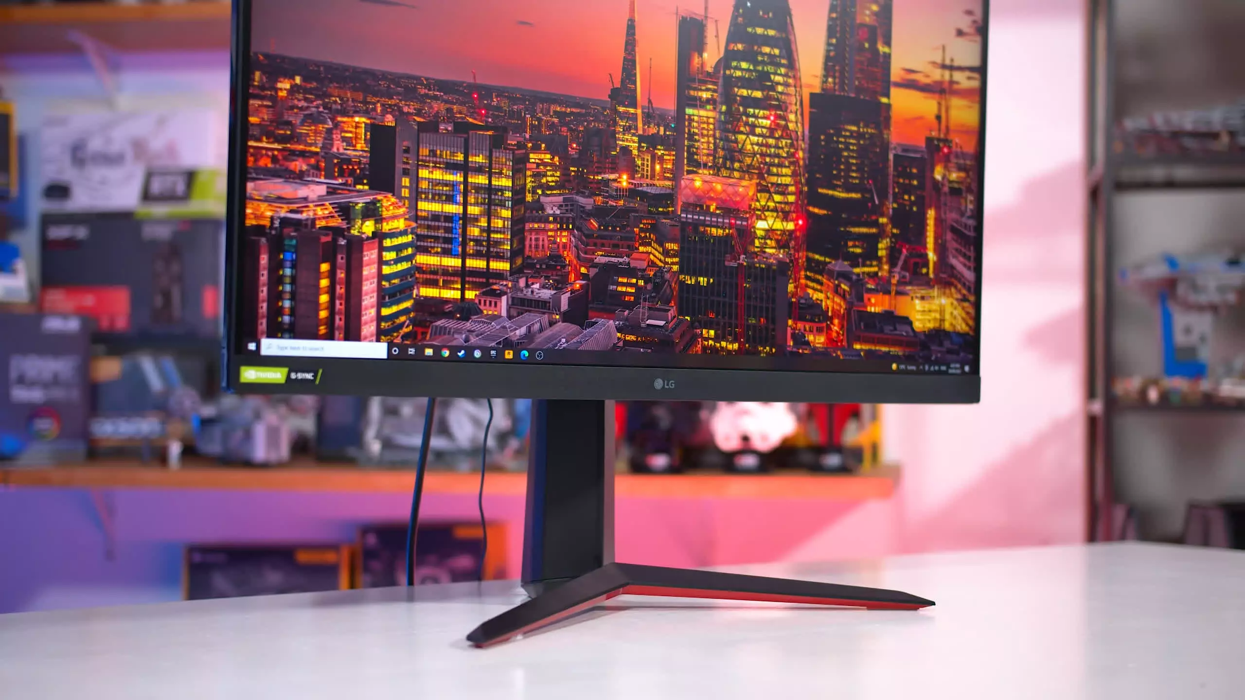 Revisión do LG 32GP850: o monitor LG non quería que revisamos