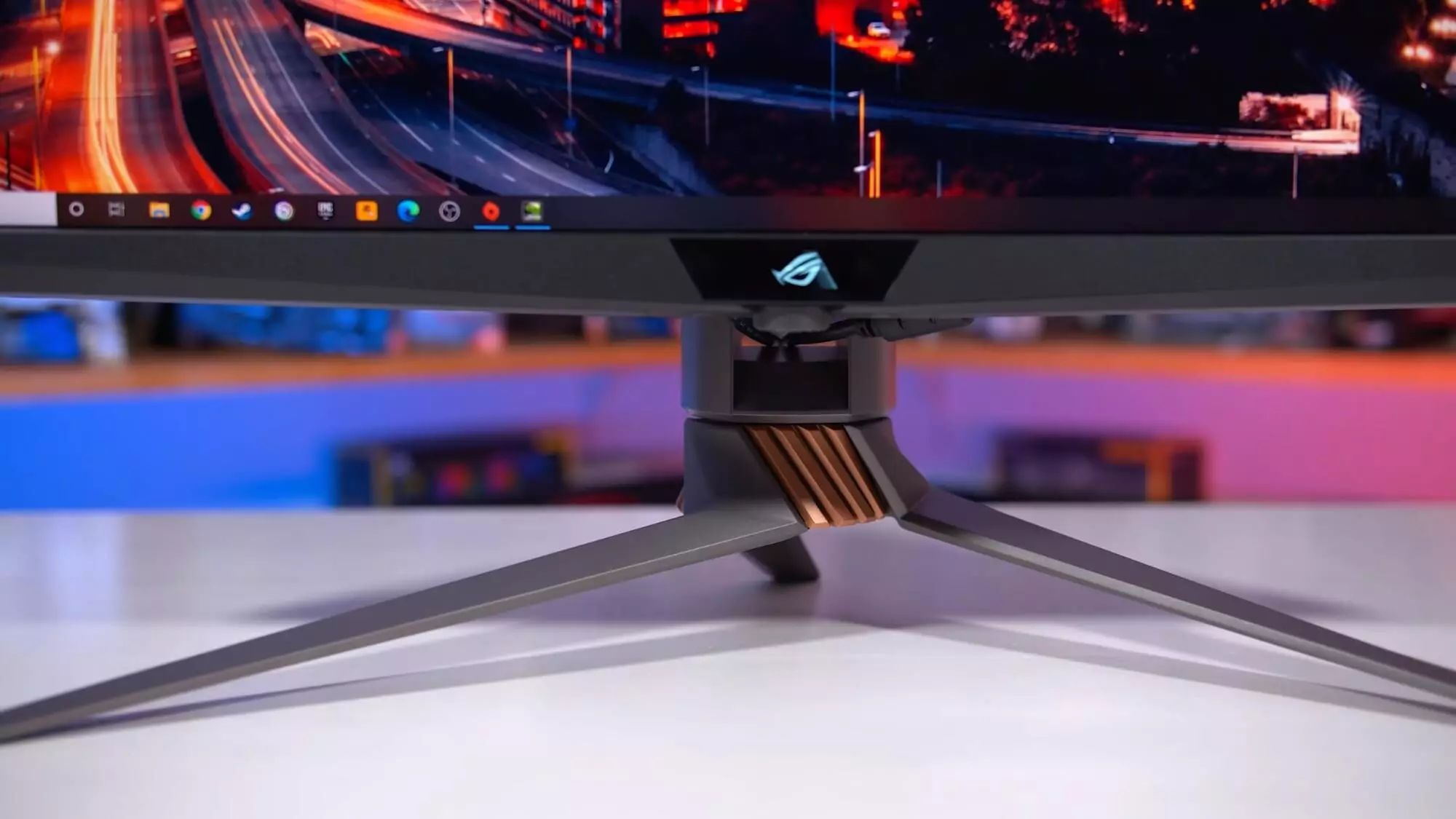 Asus ROG Swift PG32UQX Review: True HDR 4K Gaming Monitor 631_4