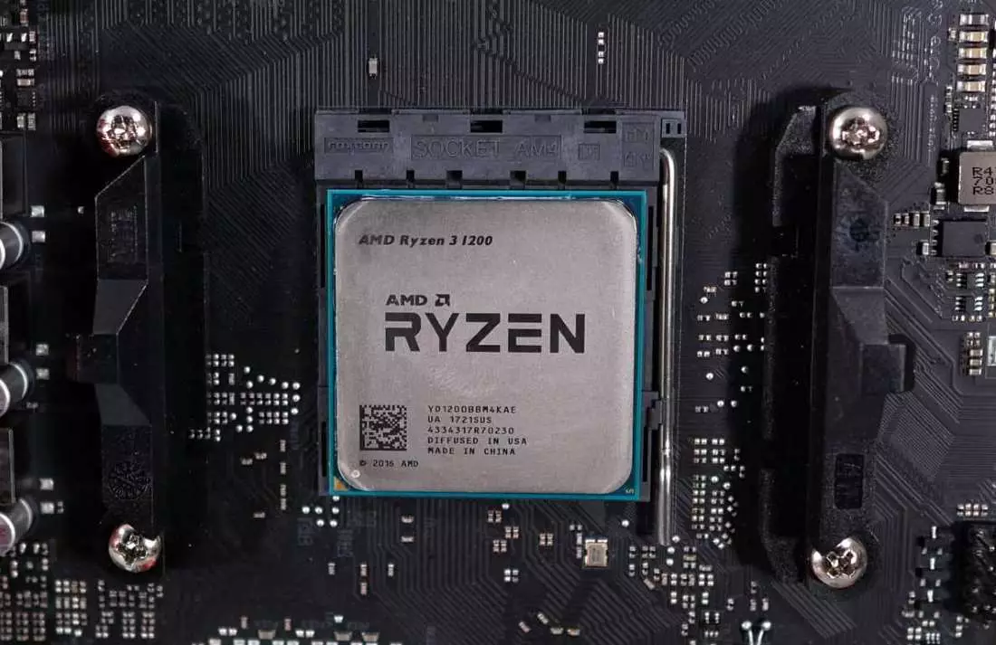 ការពិនិត្យ AMD Ryzen 3 87587_5