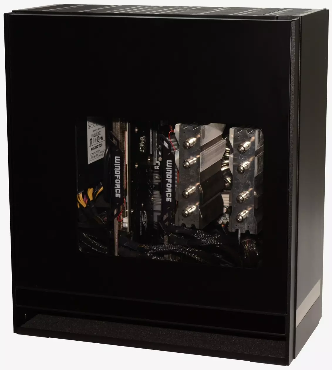 Silverstone Fortress FT05 Mid-tower Case Review 88430_1