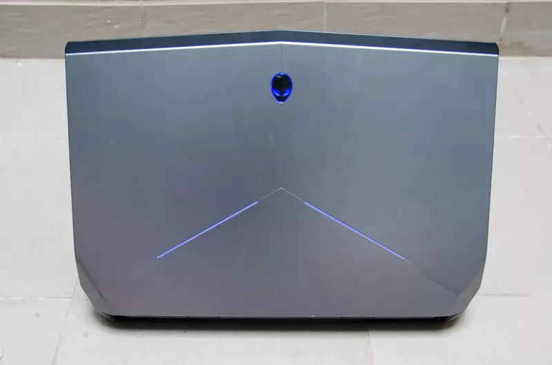 Alienware 15 recension 90587_2